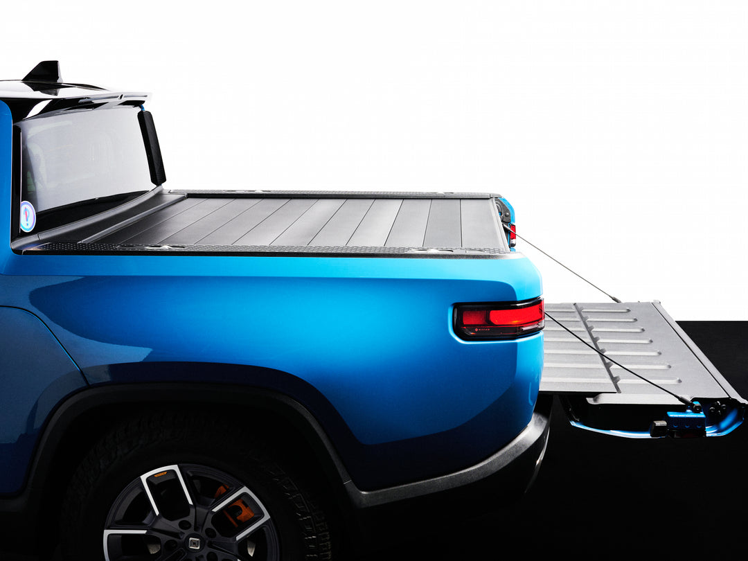 Interrobang Manual Tonneau Cover for the Rivian R1T – Interrobang Automotive